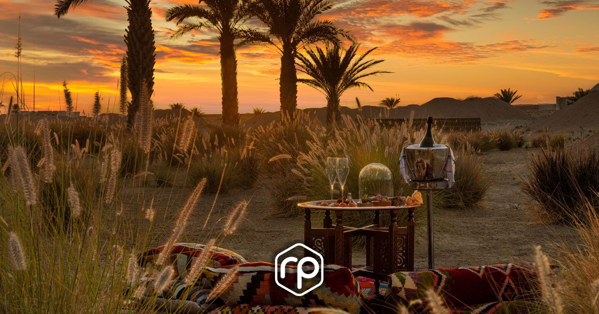 Dinner under the stars of the Sahara "Dining By Design" - Anantara ...
